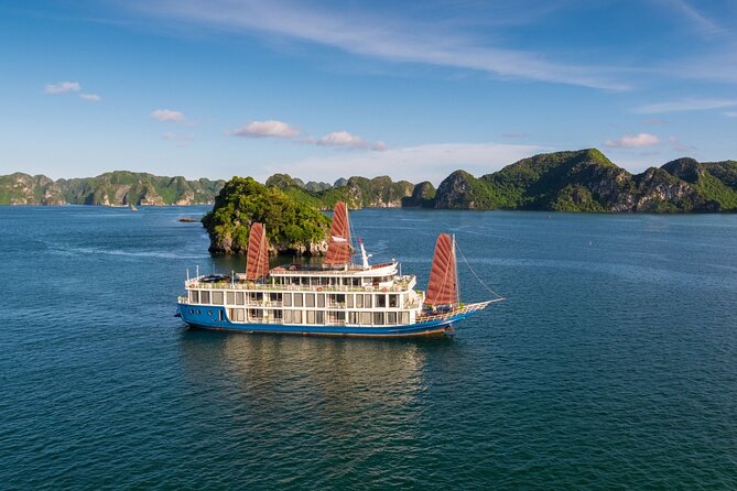 Halong Bay 2D1N Cruise Tour, Full Meals, Caves, Kayak &Transfer - What Travelers Love Most