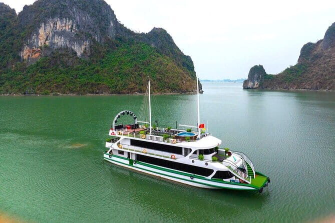 Halong Bay 5-Star Day Cruise, Buffet Lunch, Cave, Kayak, Transfer - Who Should Book This Cruise?