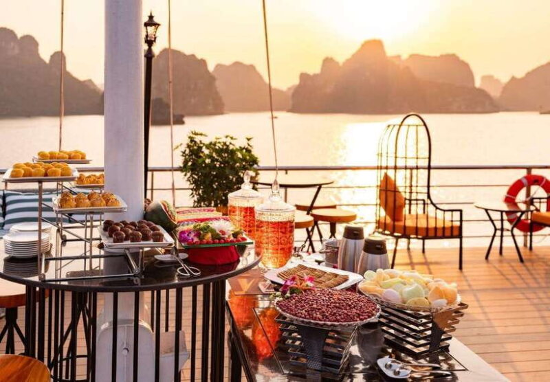 Halong Bay BEST Day Cruise, Island, Caves, Kayak, Transfer - Key Points