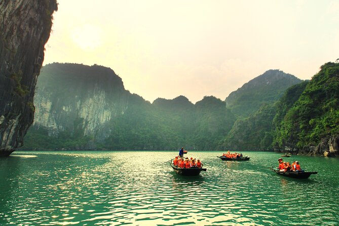 Halong Bay day cruise with Cave, Kayaking and Swimming on highway - The Experience in Perspective: What Makes This Tour Stand Out?