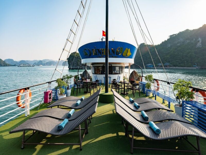 Halong Bay: Day Cruise with Caves, Kayaking & Sunset Party - Practical Tips for Travelers