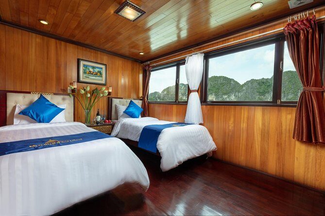 Halong bay deluxe cruise 2 days/ 1 nights: full meals, Kayaking & Swimming - The Sum Up