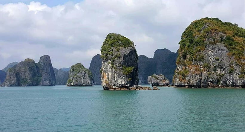Halong Bay: Full-Day Cruise with Swimming, Meal and Kayaking - Return Journey & Reflection