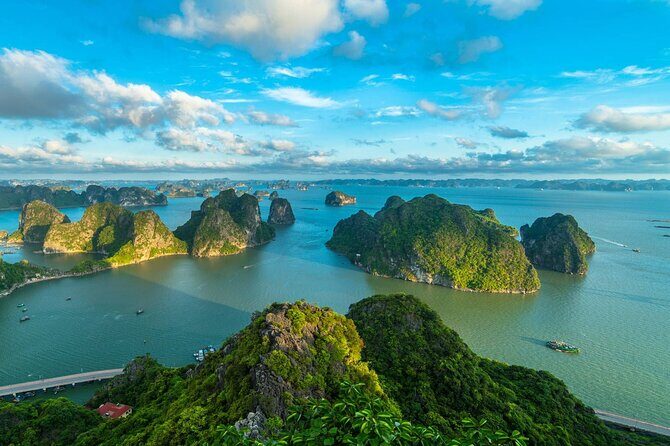 Halong Bay Full Day Trip - The Itinerary in Detail: What You Can Expect