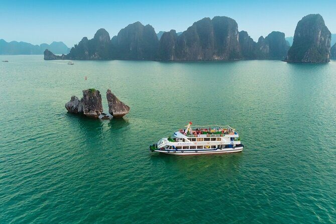 Halong Bay Full Day Trip: Kayaking,Swimming,Hiking,Cave Exploring - What Could Be Better?