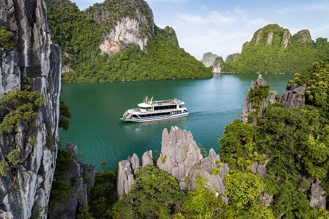 Halong Bay Luxury cruise Day trip: Buffet Lunch, Limousine bus - The Value Equation