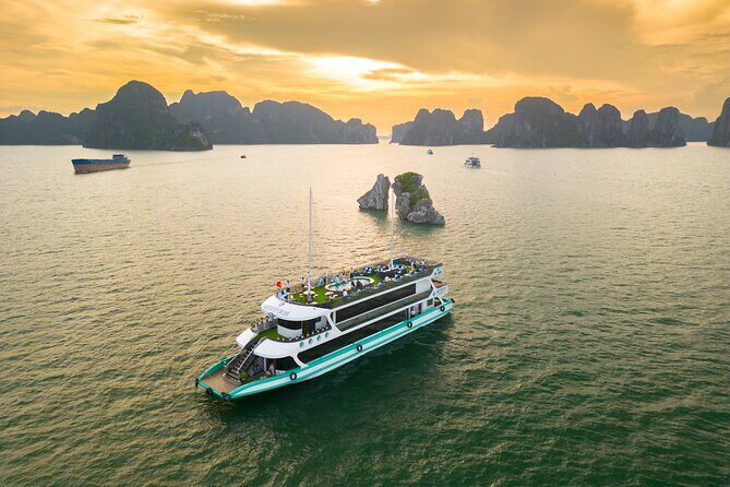 Halong Bay Luxury Day Tour | Top-Rated Tours & Day Trips - Visiting the Caves and Islands