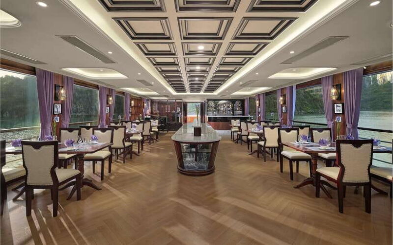 Halong Bay luxury Iris cruise day tour: Best experience - Itinerary Breakdown: What to Expect During Your Day