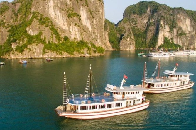 Halong Deluxe Day Trip- 6 Hour Cruise - An Honest Look at the Halong Deluxe Day Trip - 6 Hour Cruise