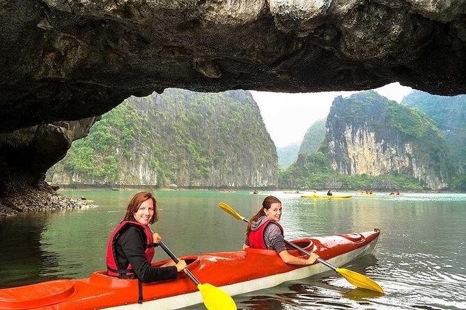 Halong Excursion Cruise with Kayaking, Swimming & Cave Visit - The Experience: What Travelers Say