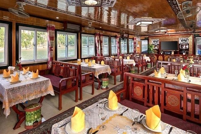 Halong Islands, Caves, Kayak, Lunch day tour w Dragonfly Cruise - Food and Comfort