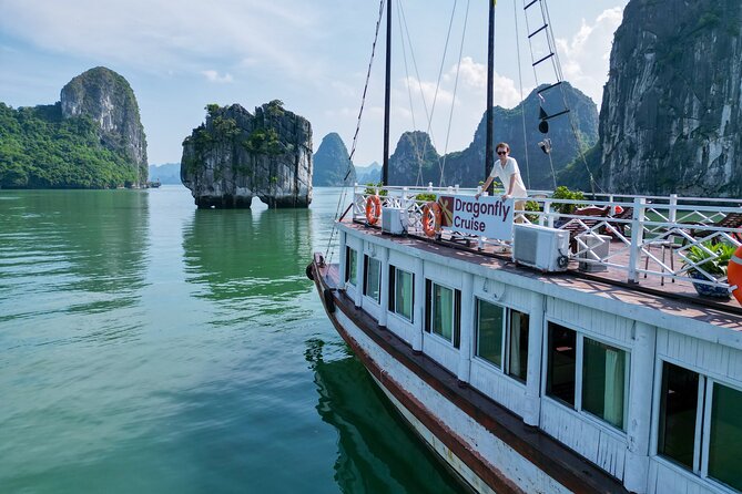 Halong Islands, Caves, Kayak, Lunch day tour w Dragonfly Cruise - FAQ