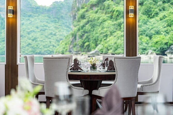 Halong Luxury Day Cruise: Buffet, Sunset Party & Jacuzzi - Why This Tour Offers Good Value