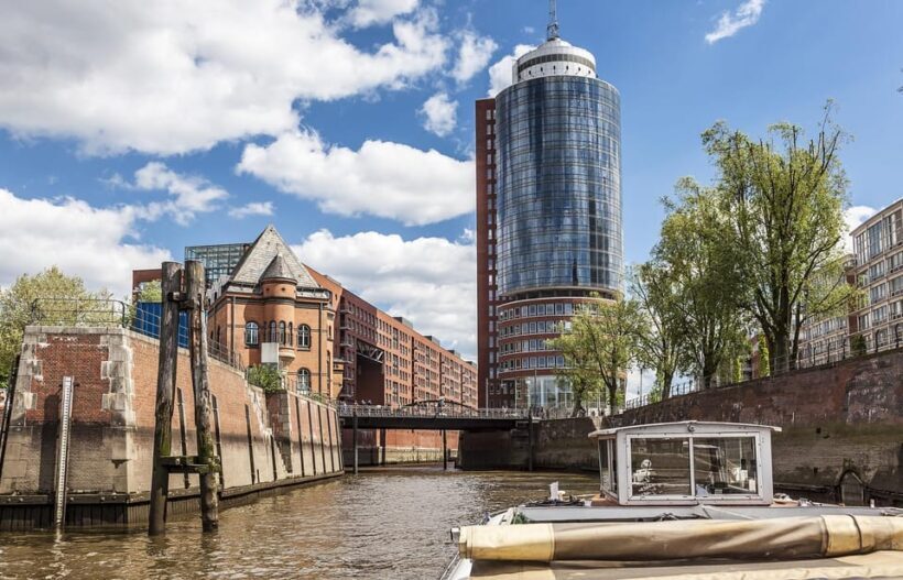 Hamburg: 1 hour harbor boat Tour Hamburg - Hamburg: 1 Hour Harbor Boat Tour Hamburg — A Detailed Look at a Compact Maritime Adventure
