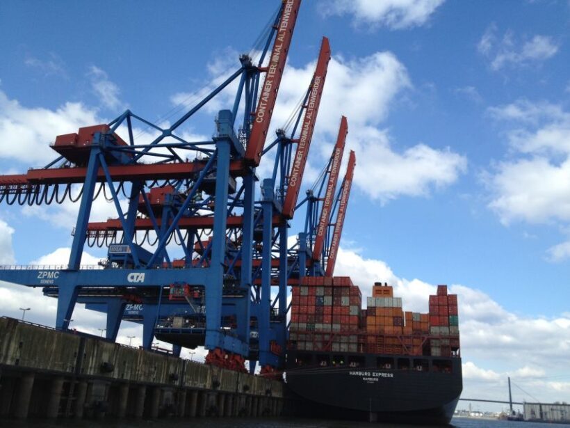 Hamburg: 1-Hour Harbor Cruise - FAQ