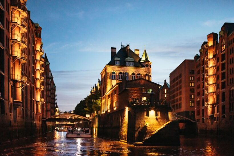 Hamburg: 1-Hour Harbor Evening Lights Cruise - Key Points