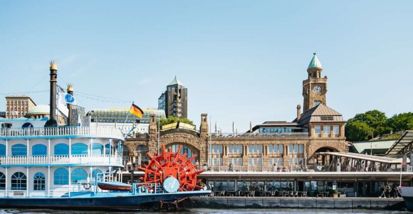 Hamburg: 1-Hour Harbor Sightseeing Cruise with HafenCity - An Authentic Hamburg Perspective