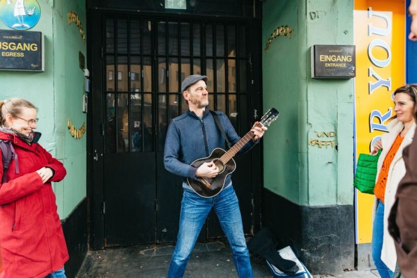 Hamburg: 2.5-Hour Beatles Music Tour - FAQ