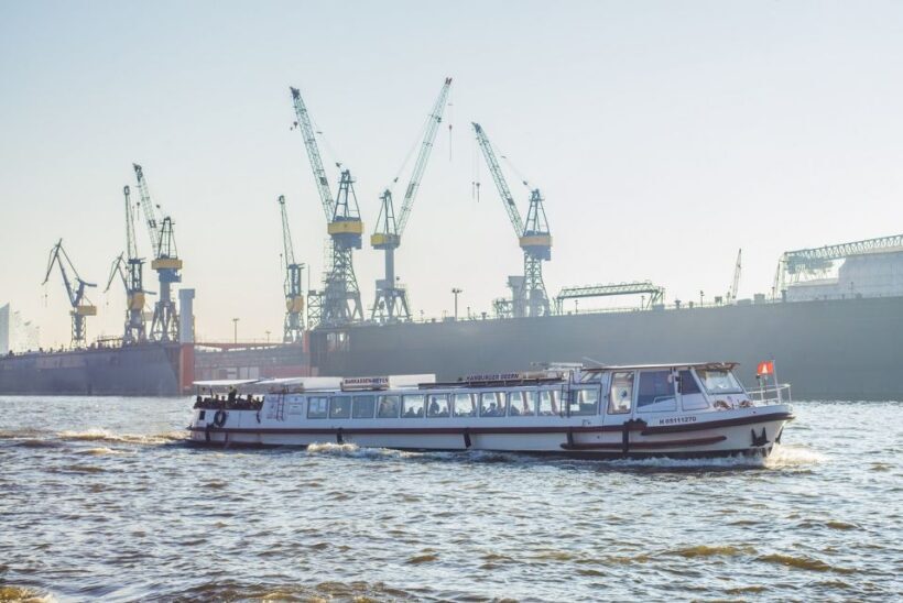 Hamburg: 2-Hour Harbor Cruise - The Experience Itself: From Boarding to Disembarking