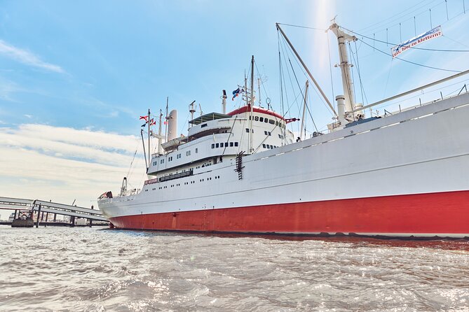 Hamburg: 2-Hour Harbor Cruise - Tour Features and Inclusions