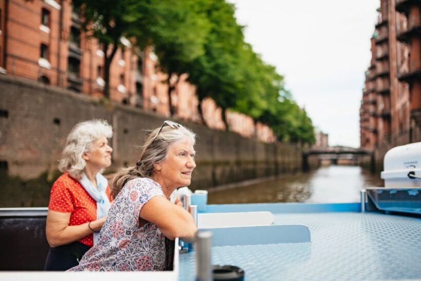 Hamburg: 2-Hour XXL Port of Hamburg Cruise Tour - FAQ