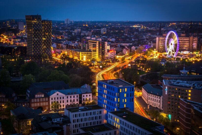 Hamburg at Night: Old Town & St Pauli Private Tour - Final Thoughts