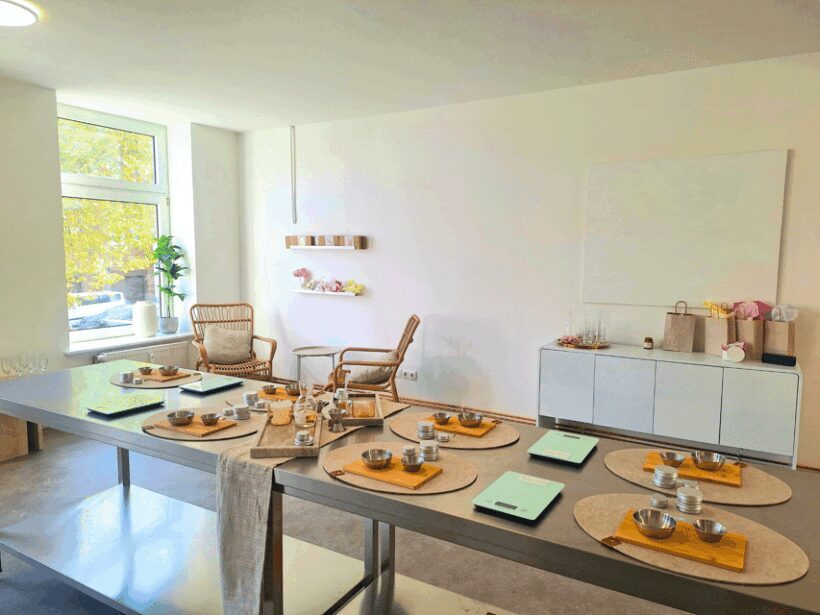 Hamburg: Body butter workshop with champagne - What to Expect at the Hamburg Body Butter Workshop