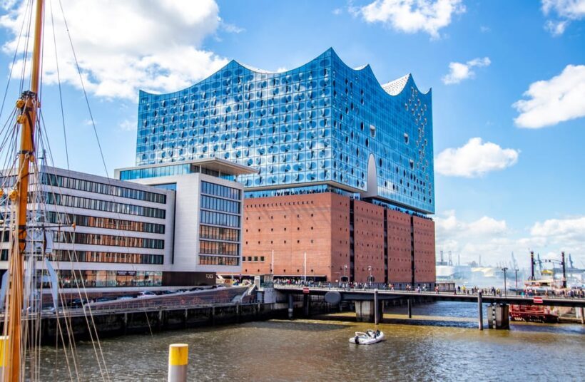 Hamburg: Capture the most Photogenic Spots with a Local - Why This Tour is a Great Choice