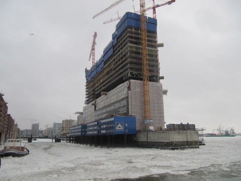 Hamburg: City Tour by Bike with Elbphilharmonie - Who Should Consider This Tour?