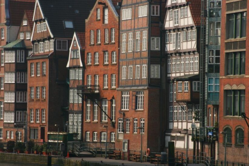 Hamburg: Guided Walking Tour - Who Should Consider This Tour?