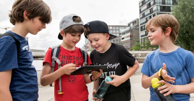Hamburg HafenCity: Geolino City Rallye for Kids (7-13 years) - Exploring Hamburg’s HafenCity: A Unique Urban Adventure