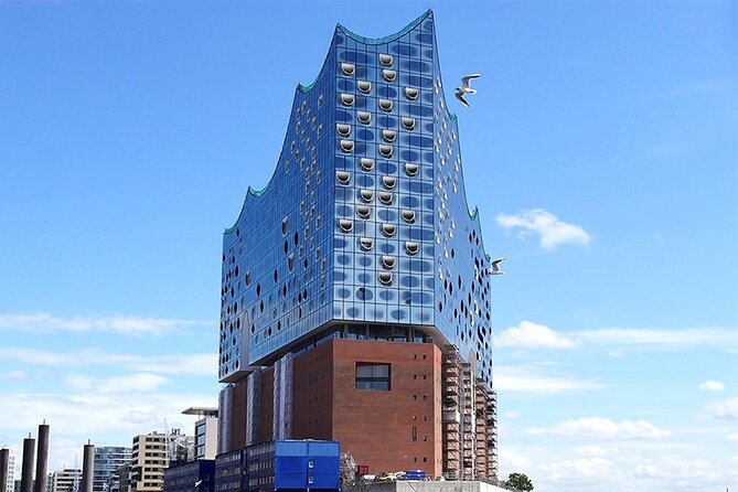 Hamburg Hop-on-Hop-off Tour, Harbor and Lake Alster Cruise - Customer Feedback and Experiences