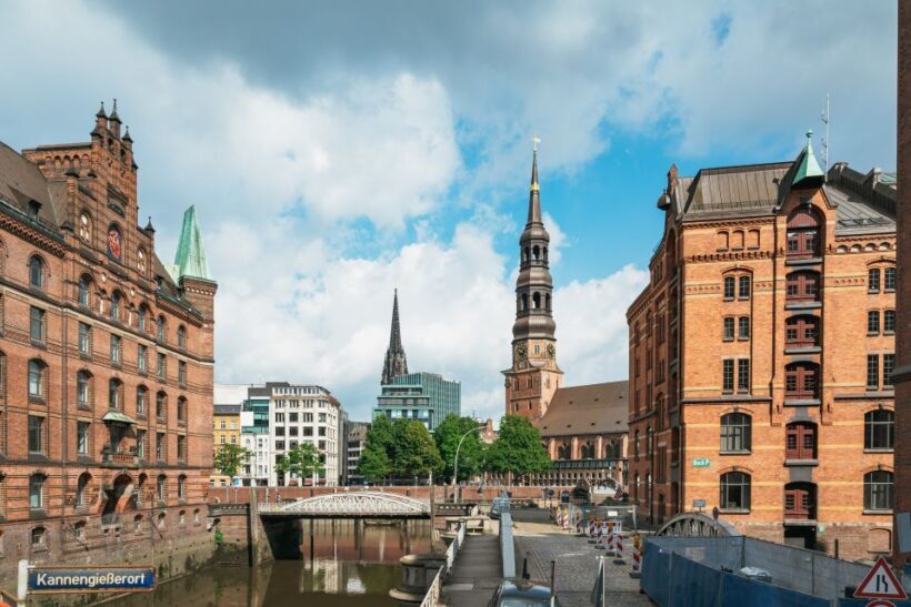 Hamburg: Line A Hop-On Hop-Off Sightseeing Tour - What Travelers Say About the Experience