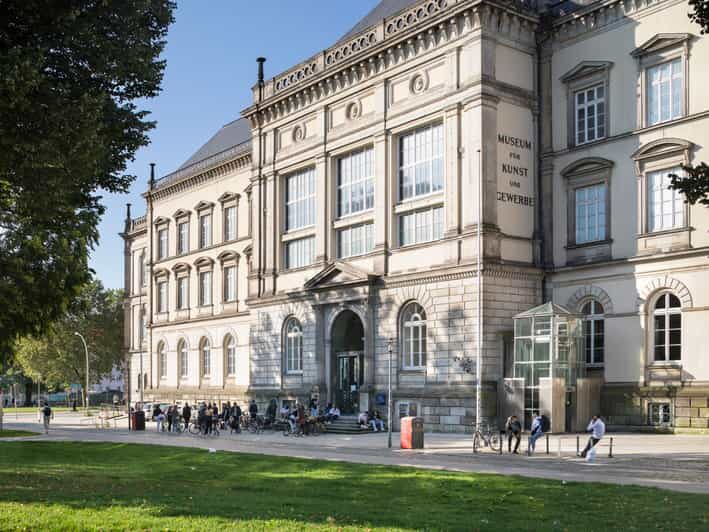 Hamburg: Museum für Kunst und Gewerbe Entrance Ticket - Key Points