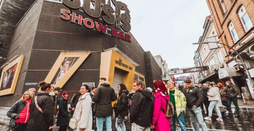 Hamburg: Reeperbahn & St Pauli Guided Tour with Kiez Insider - Key Points