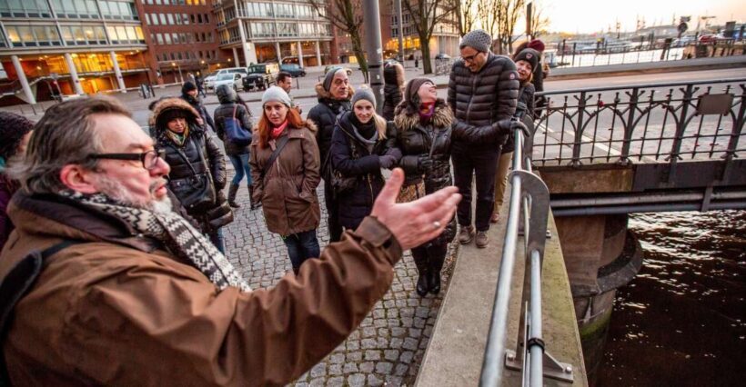 Hamburg: Speicherstadt and HafenCity 2-Hour Tour - An In-Depth Look at the Hamburg Speicherstadt & HafenCity Tour