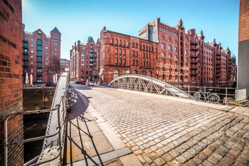 Hamburg: Speicherstadt and HafenCity Tour - Exploring Hamburg’s Historic Speicherstadt