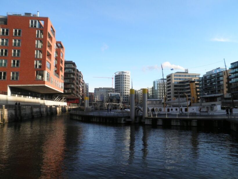 Hamburg: Speicherstadt & HafenCity 2-Hour Walking Tour - The Sum Up