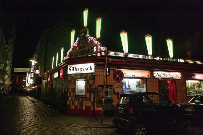 Hamburg St. Pauli and Red Light District Private Walking Tour - Discovering Local Attractions and Hidden Gems