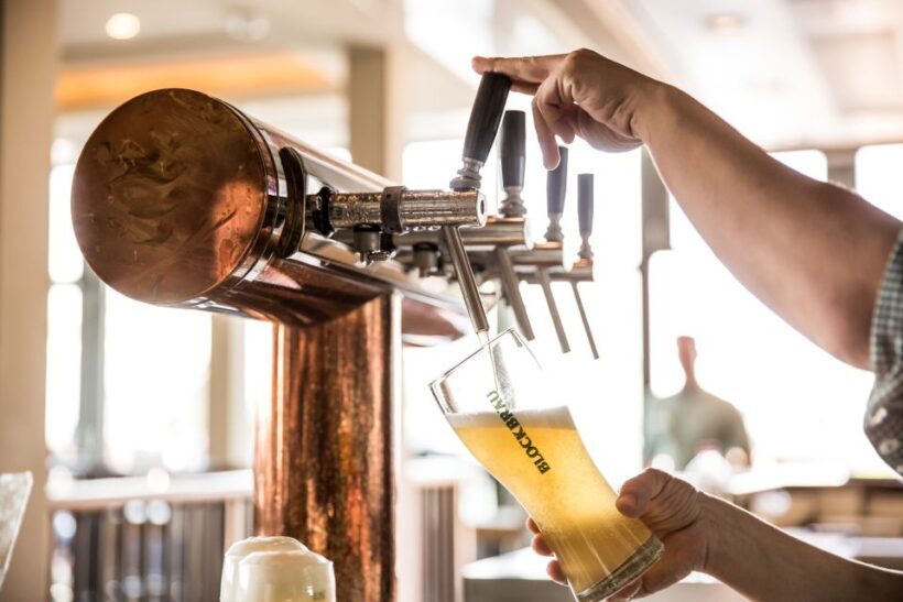 Hamburg: St. Pauli Breweries Walking Tour with Tastings - How It Compares with Similar Experiences