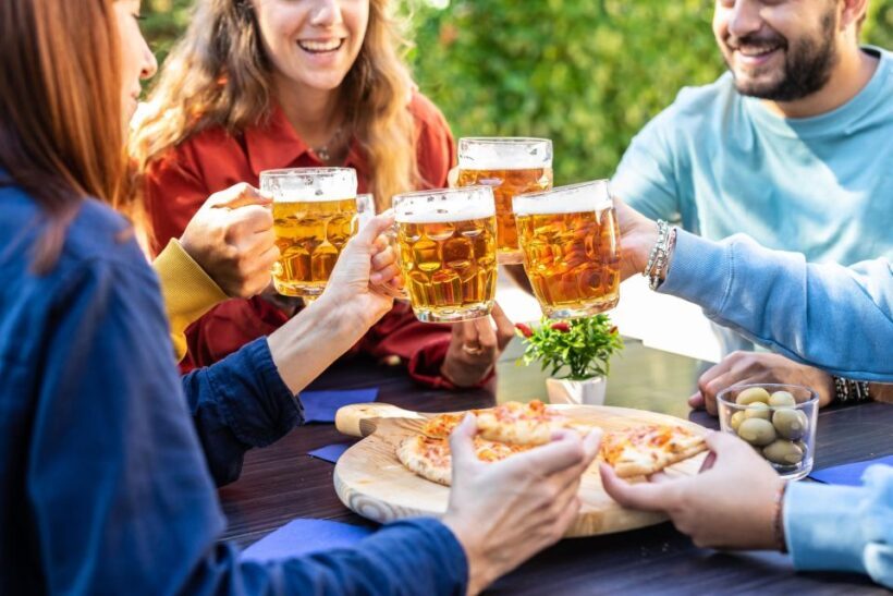 Hamburg: St. Pauli Food and Bier Tour - A Walk Through Hamburg’s St. Pauli With a Focus on Flavor and Stories
