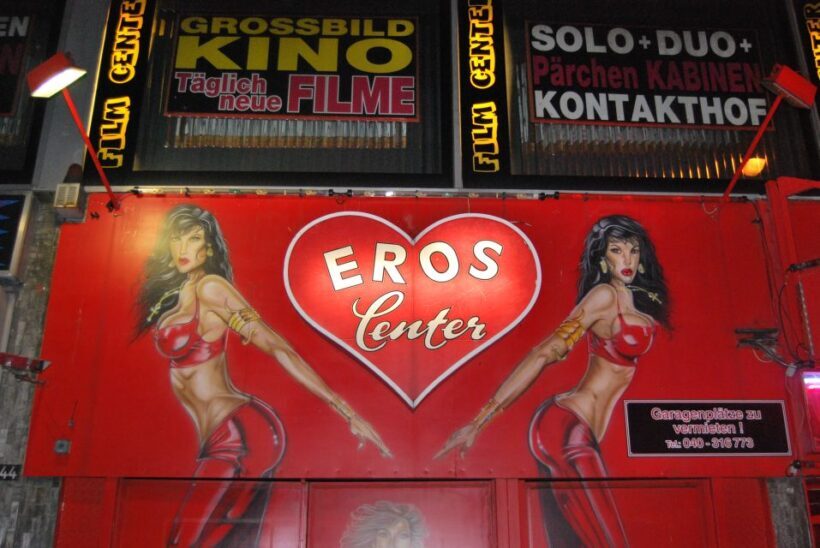 Hamburg: The Ultimate Sex, Drugs, and Hotdog Tour - A Deep Dive into Hamburg’s Reeperbahn Experience