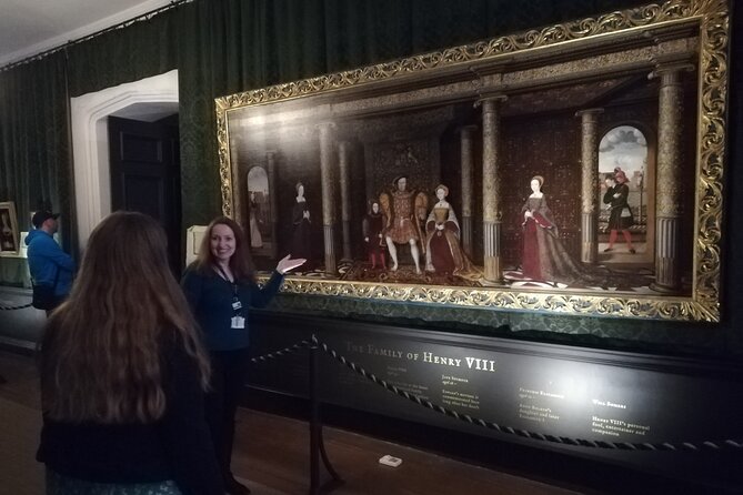 Hampton Court Palace Private Guided Tour - Personalizing the Tour Experience