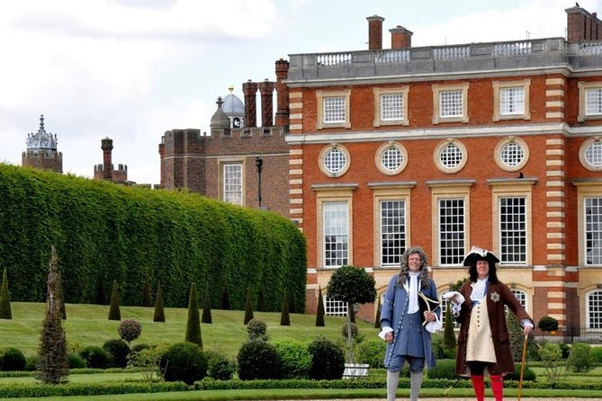 Hampton Court Palace Private Tour - Secrets of Henry VIII - Pricing and Cancellation Details
