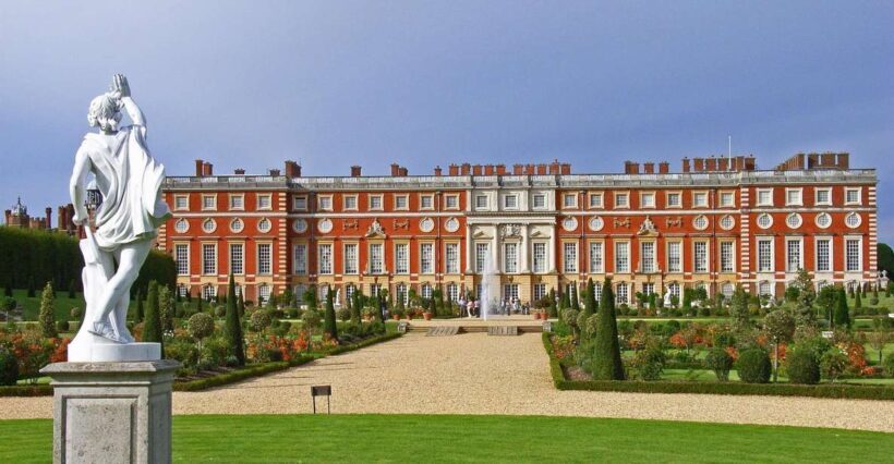 Hampton Court Palace Private tour With Fast Track Entry - An In-Depth Look at the Hampton Court Palace Private Tour