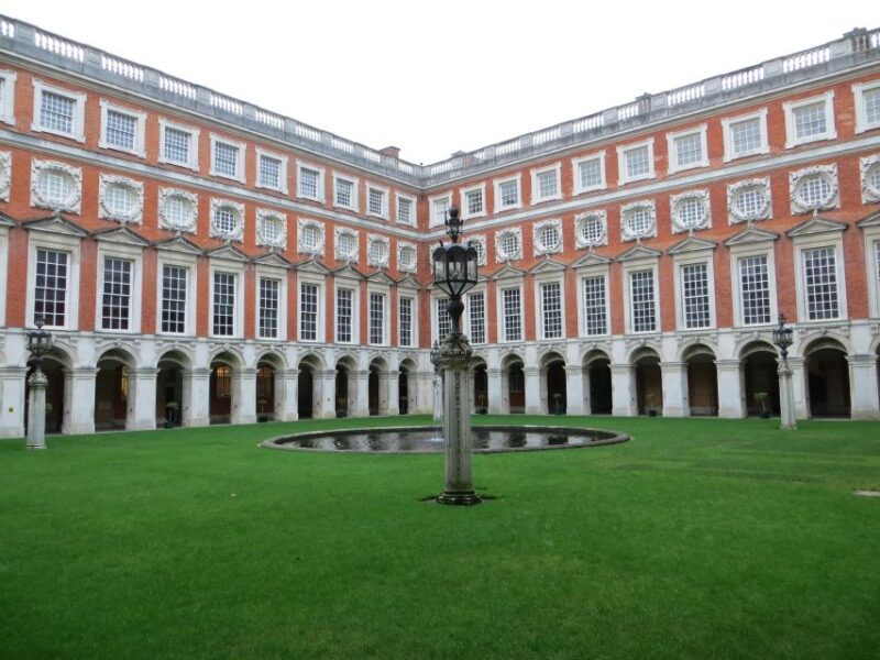 Hampton Court Palace Private Tour with Fast Track Pass - Final Thoughts