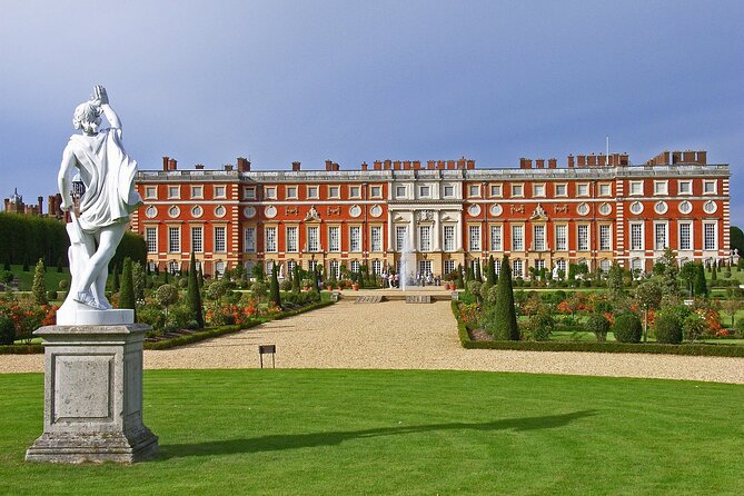 Hampton Court Palace, Stonehenge & Roman Bath Private Tour with Passes - Who Is This Tour Best For?