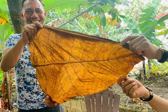 Hand Roll Your Cigar - What to Expect from the Tour