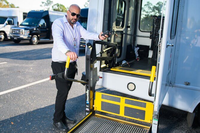 Handicap Orlando Airport MCO or Hotel Transfer - A Thorough Review of the Handicap Transfer Service in Orlando
