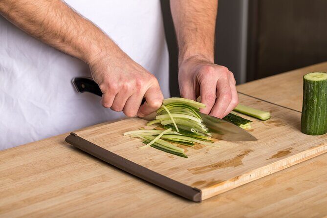 Handmade Sushi Cooking Class With Local Chef in Pittsburgh - Authenticity and Unique Aspects